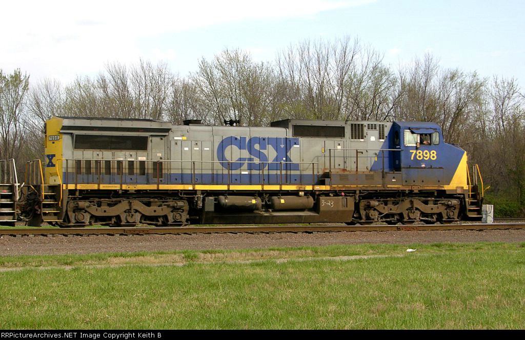 CSX 7898